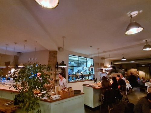 ごみゼロ×美食でグリーンミシュラン獲得！ ベルリンの超人気ヴィーガンレストラン「フレア（FREA）」 | サライ.jp｜小学館の雑誌『サライ ...